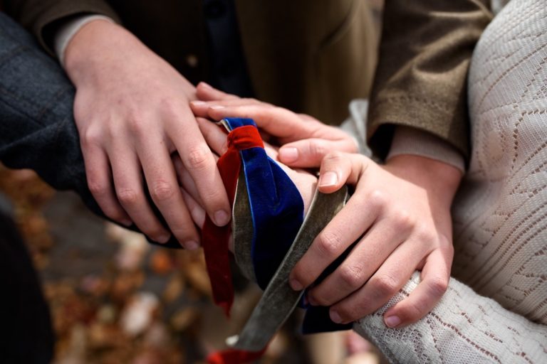 Wedding Rope Ceremony Explained (A-Z Guide With Scripts)