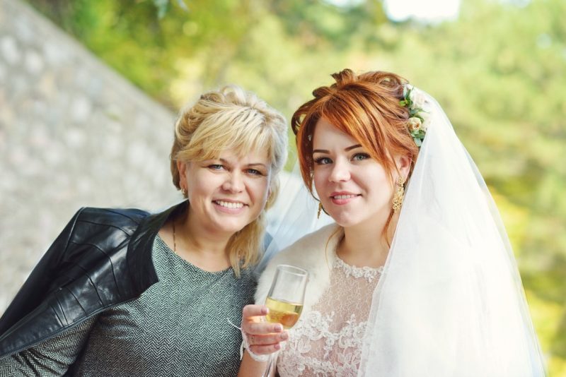 8 Funny Mother of the Bride Speech Examples & Templates